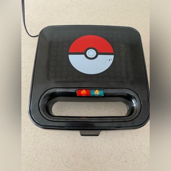 Pokemon | Kitchen | Pokemon Grilled Cheese Sandwich Maker Panini Press ...